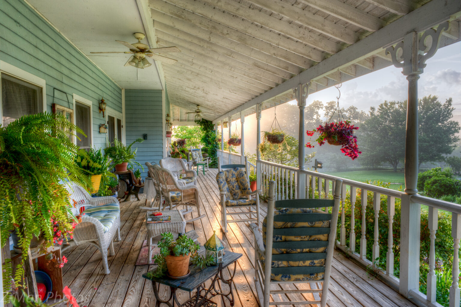 Blue Mountain Mist Bed & Breakfast in Sevierville, TN | Romantic Smoky ...